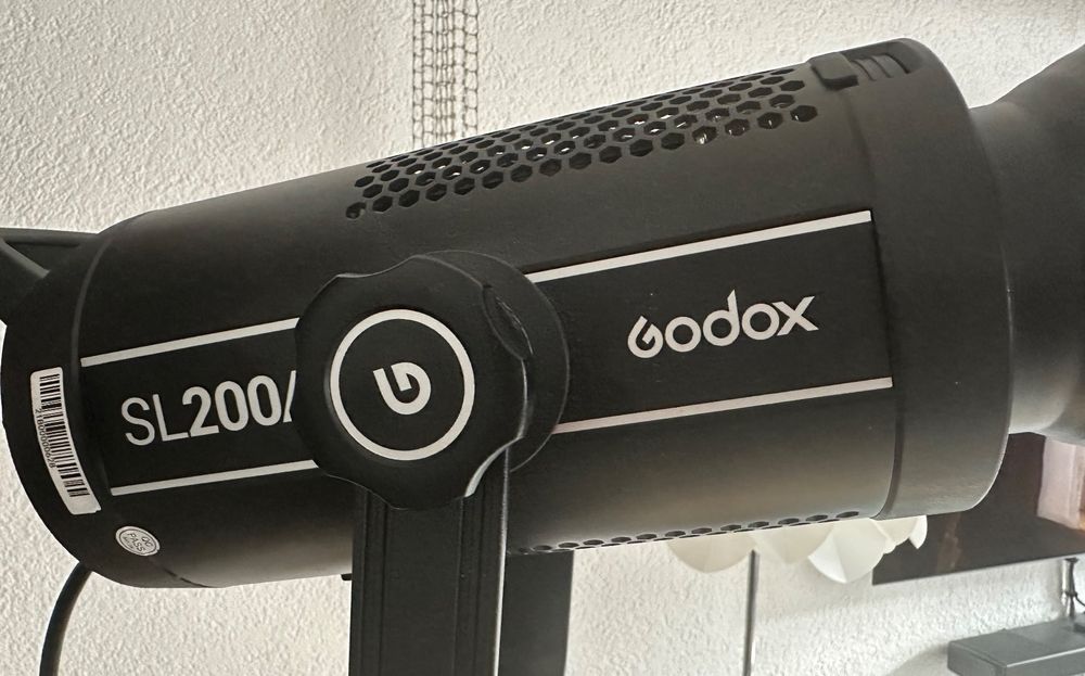 Godox SL-200W II Fotostudio LED Dauerlicht Foto und Video (Gebraucht ...