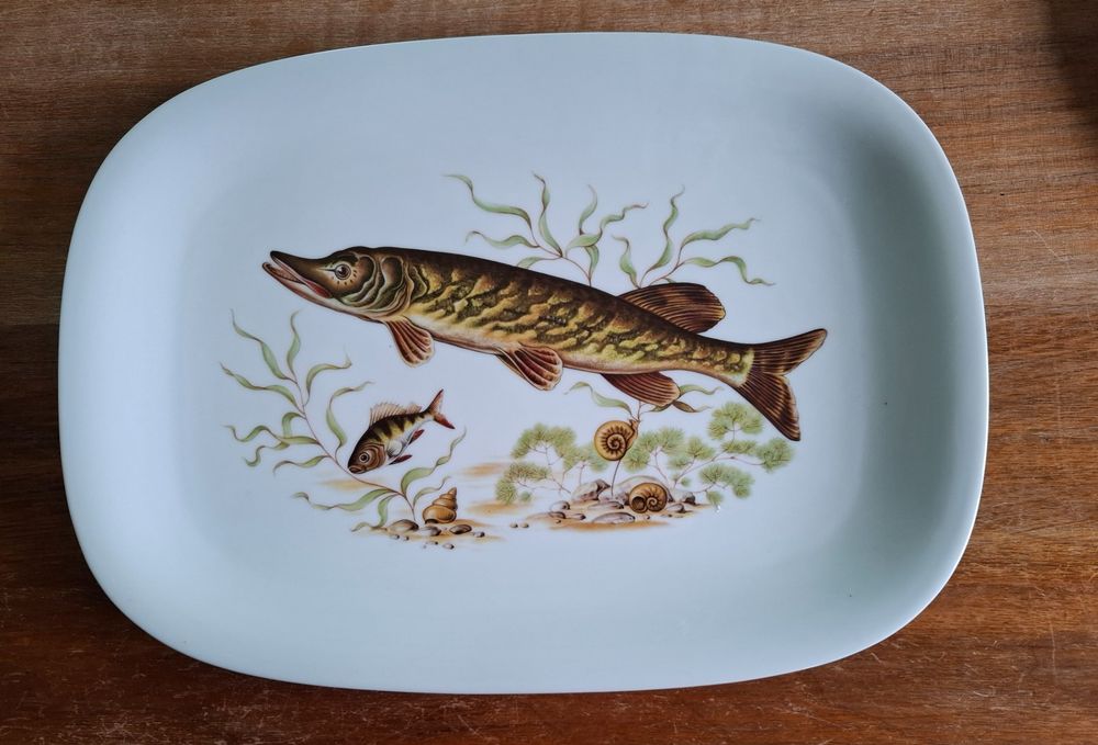 Fischteller Langenthal in der Schweiz produziert (Neu (gemäss ...