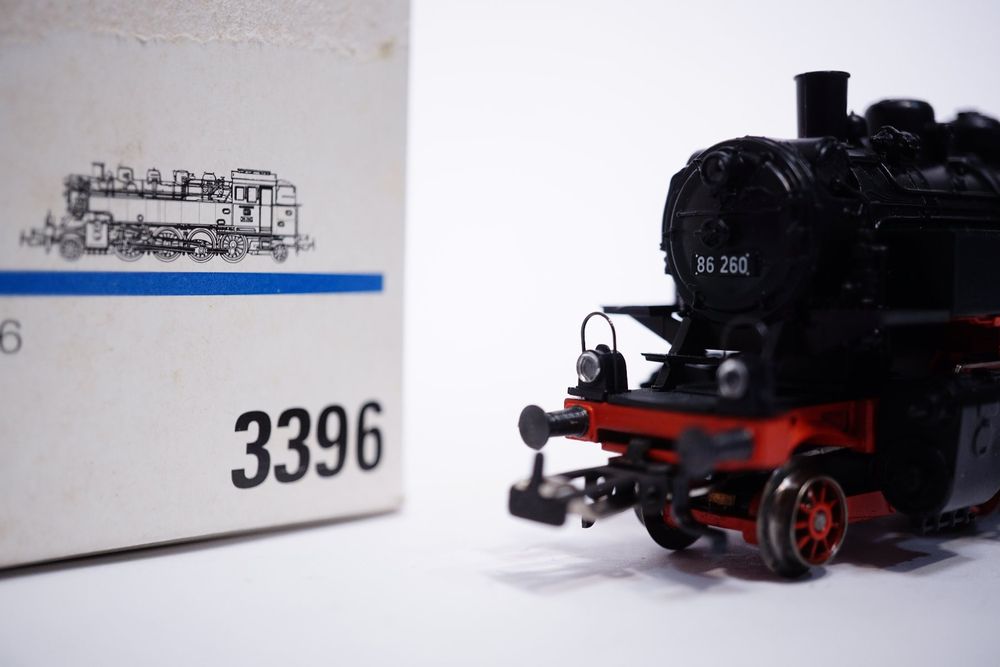 8Ω Märklin 3396 DB BR 86 Dampflok (Gebraucht) in Thun für CHF 51 – mit Lieferung auf Ricardo kaufen