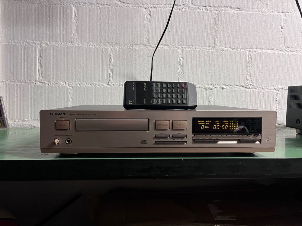 Luxman D-351 CD Player | Kaufen auf Ricardo
