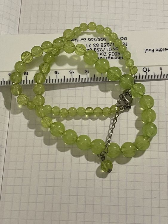 Collier vintage vert anis, perles ronde 41 cm +6 cm bon état (D ...