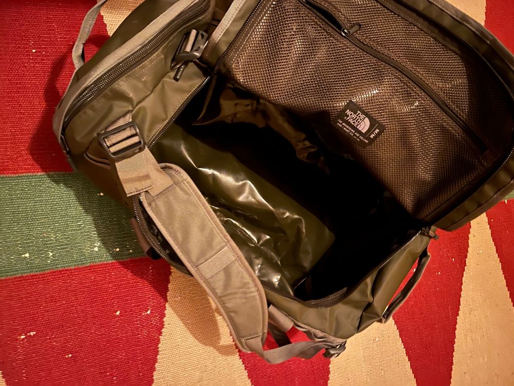 Sac à dos The North Face BASE CAMP DUFFEL T.M Vert 70L Khaki (Gebraucht) in Rolle für CHF 99 ...