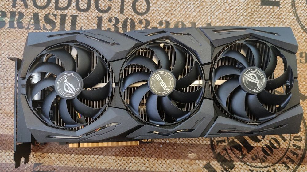 ASUS Radeon RX 5700 XT ROG Strix O8G Gaming (Gebraucht) in für CHF 149 ...