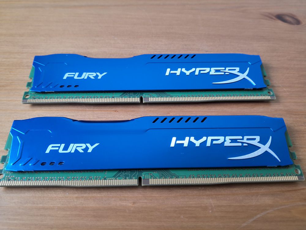 2x8 GB DDR4-3600 Desktop RAM (Blue) (Gebraucht) in Zürich für CHF 57 ...