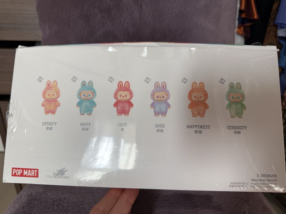 Original Pop Mart Labubu SERENITY neuf, sous blister 🧸 (Neu und originalverpackt) in Aire-la ...