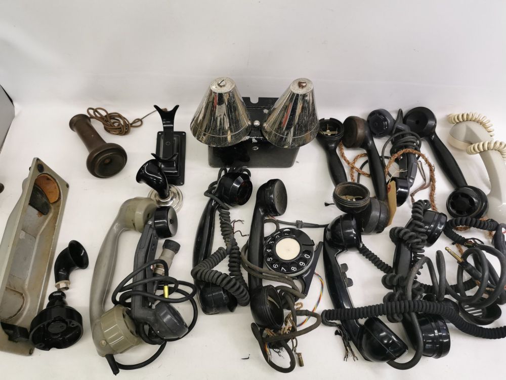 Sammlung alte Telefone Hörer Zubehör Teile (Gebraucht) in Toffen für ...