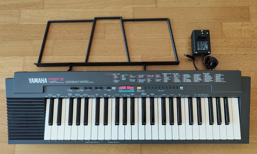 Yamaha Keyboard PSR-3 mit Notenständer (Neu (gemäss Beschreibung)) in ...