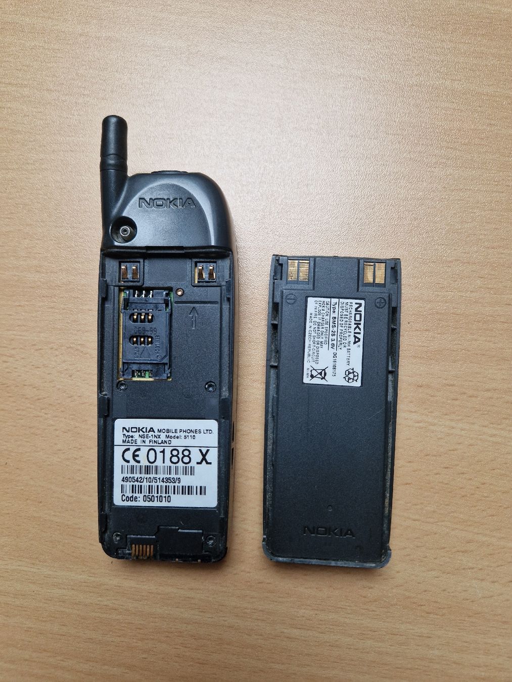 Nokia 5110 Oldtimer Handy - Retro-Klassiker für Sammler! (Defekt) in ...