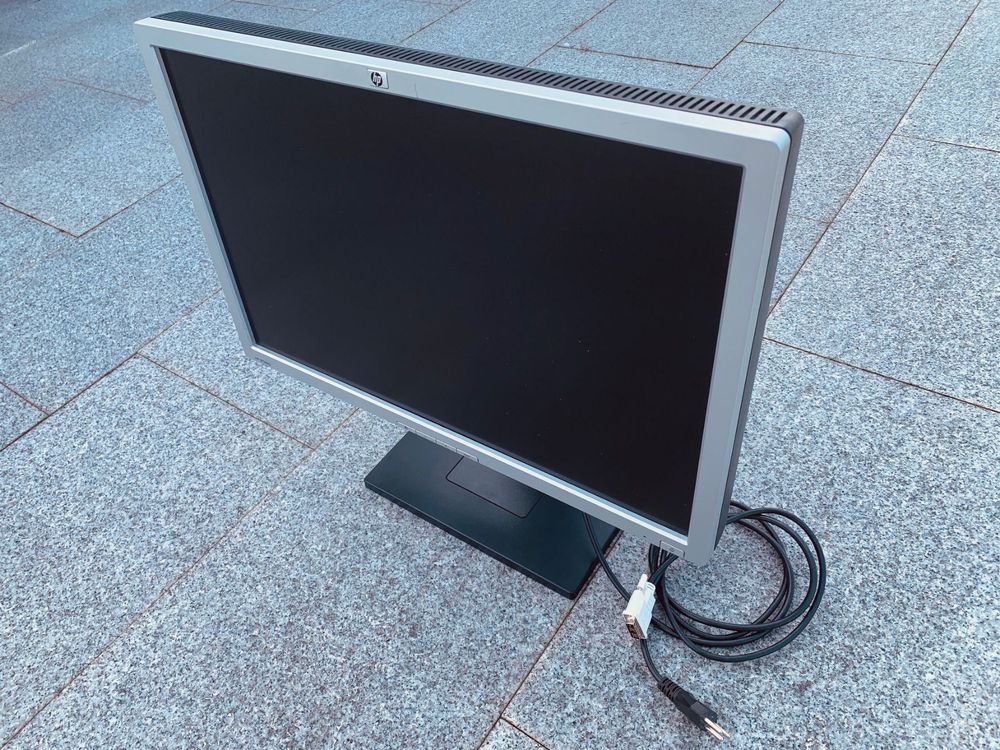 24-Zoll Breitbild-LCD-Monitor HP LP2465 | Kaufen auf Ricardo