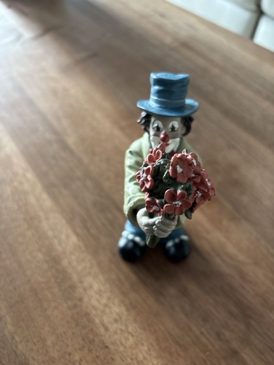 Gilde Clown Mit Blumenstrau
