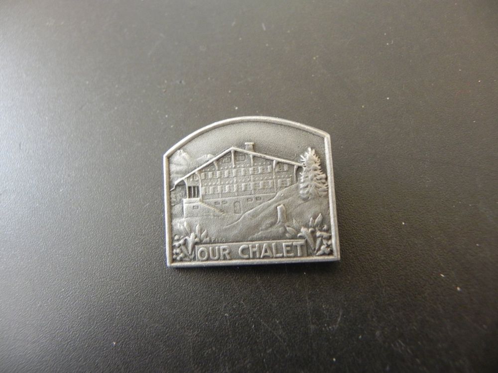 Altes Abzeichen Our Chalet (Gebraucht) in Biel/Bienne für CHF 1 – mit ...