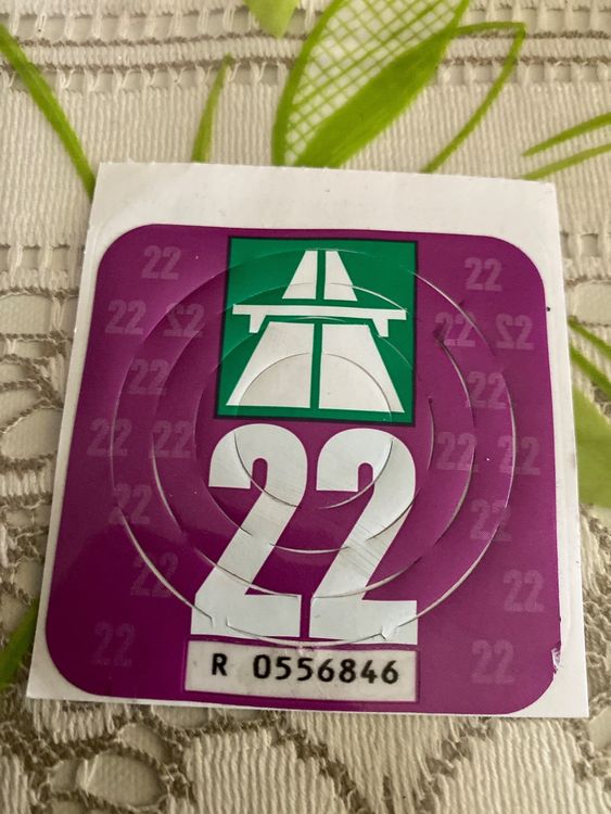 CH Autobahn Vignette 2022 (Neu (gemäss Beschreibung)) in Dietikon für CHF 3 – mit Lieferung auf ...