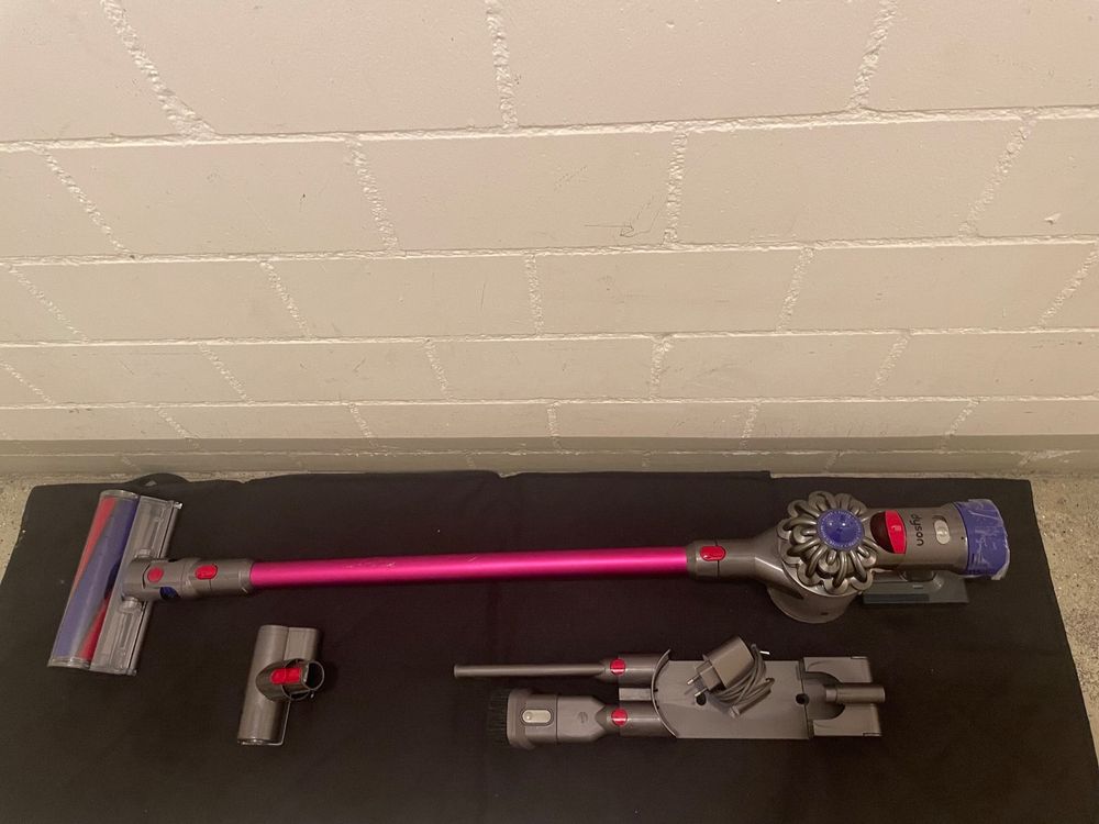 Dyson V8 absolut extra Handstaubsauger (Gebraucht) in Lausen für CHF ...