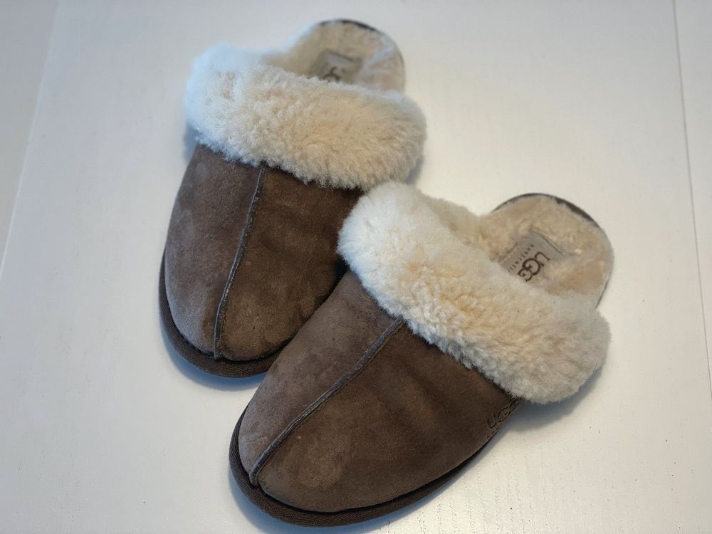 UGG Lammfell Finken Hausschuhe 37 (Gebraucht) in Birmensdorf ZH für CHF ...