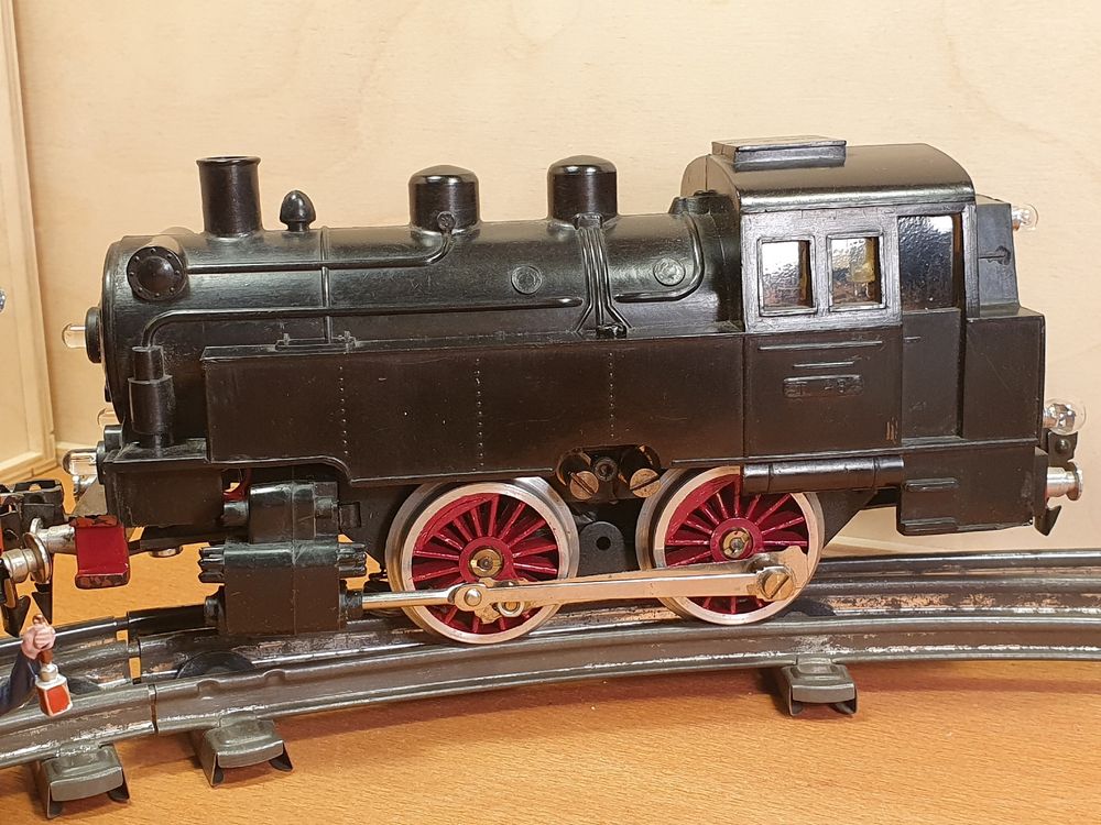 Spur 0 Lokomotive mit Güterwagen von Paya. (Gebraucht) in Riehen für ...