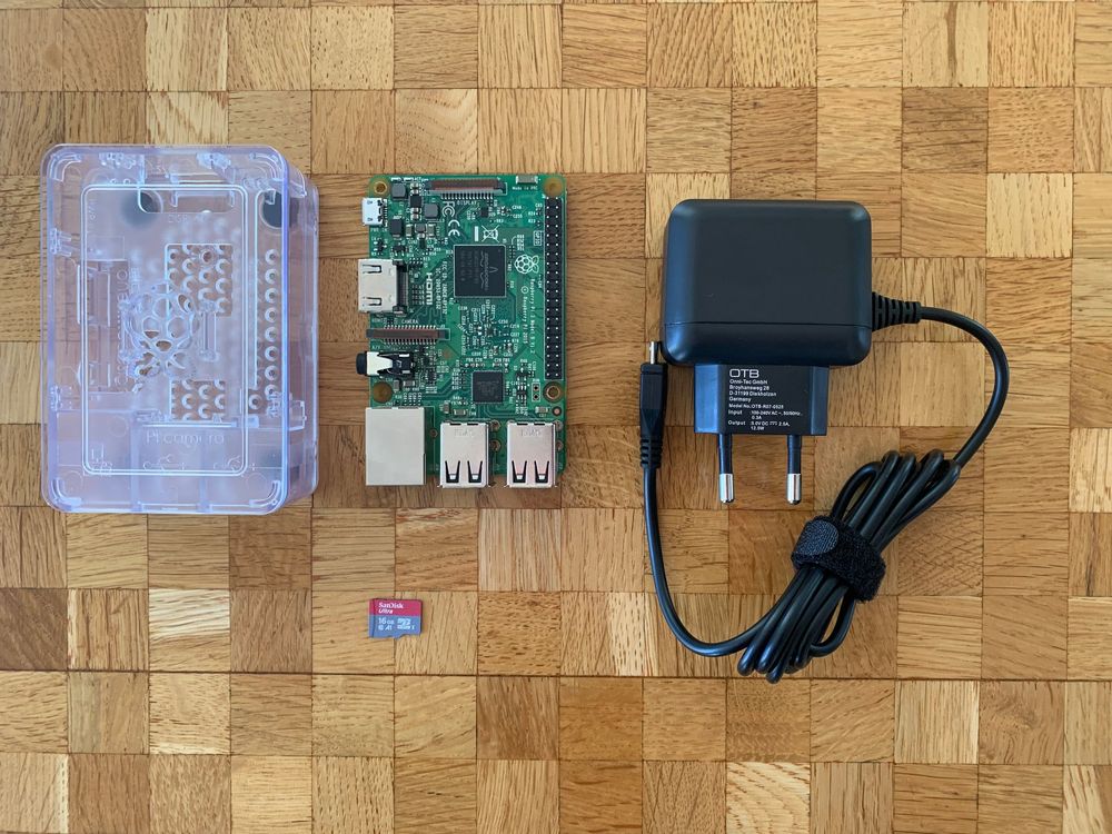 Raspberry Pi 3 Model B V1.2 mit SD-Karte, Netzteil, Gehäuse (Gebraucht ...