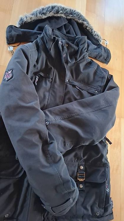 Tolle Winter Freizeit Snoboard Jacke mit tollen Detail L (Gebraucht) in ...