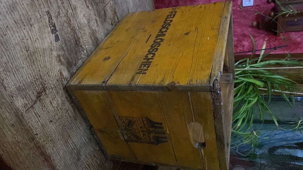 Ancienne caisse bois vintage Feldschlossen feldschlösschen (Gebraucht ...
