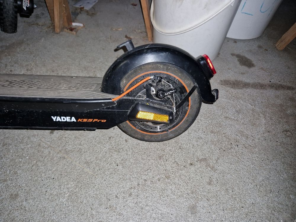 Yadea KS5 Pro E-Scooter - Top Zustand! (Gebraucht) in Altishofen für ...