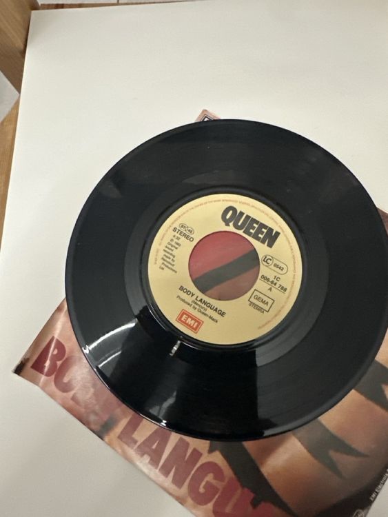 Queen - Body Language - 7" Vinyl Record - Collectors! (Gebraucht) in ...