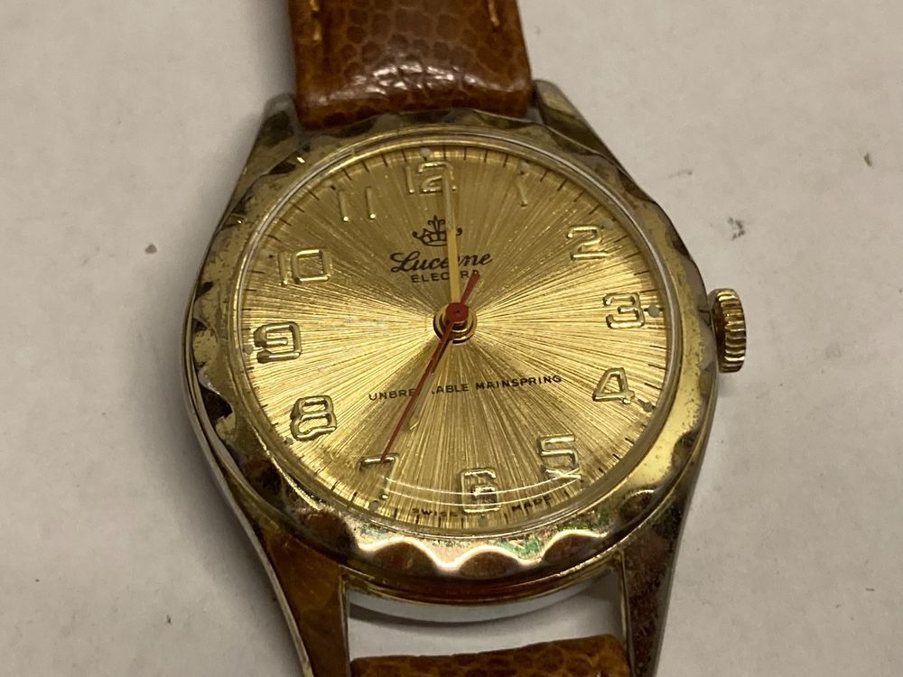 Lucerne vintage uhr Handaufzug 34 mm (Gebraucht) in Glattbrugg für CHF 40 – mit Lieferung auf ...