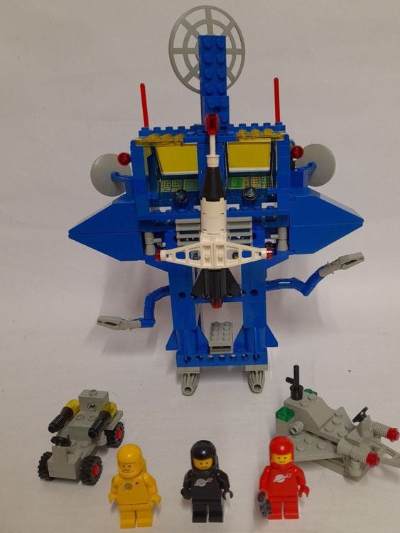 Lego Legoland Space 6951 Robot Command Center ab 1.- (Gebraucht) in ...