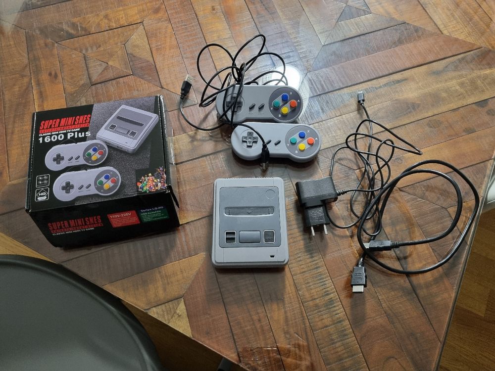 Super mini Snes (Gebraucht) in Rüti ZH für CHF 25 – mit Lieferung auf Ricardo kaufen