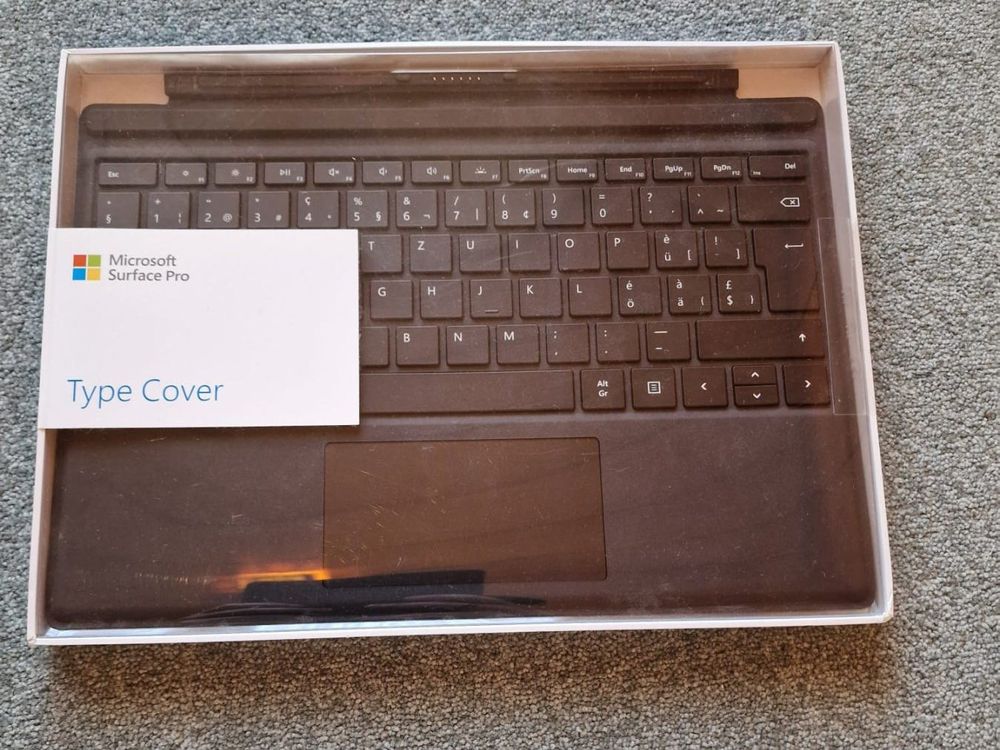Microsoft Surface Pro Type Cover (CH, Docking), QWERTZ | Kaufen auf Ricardo