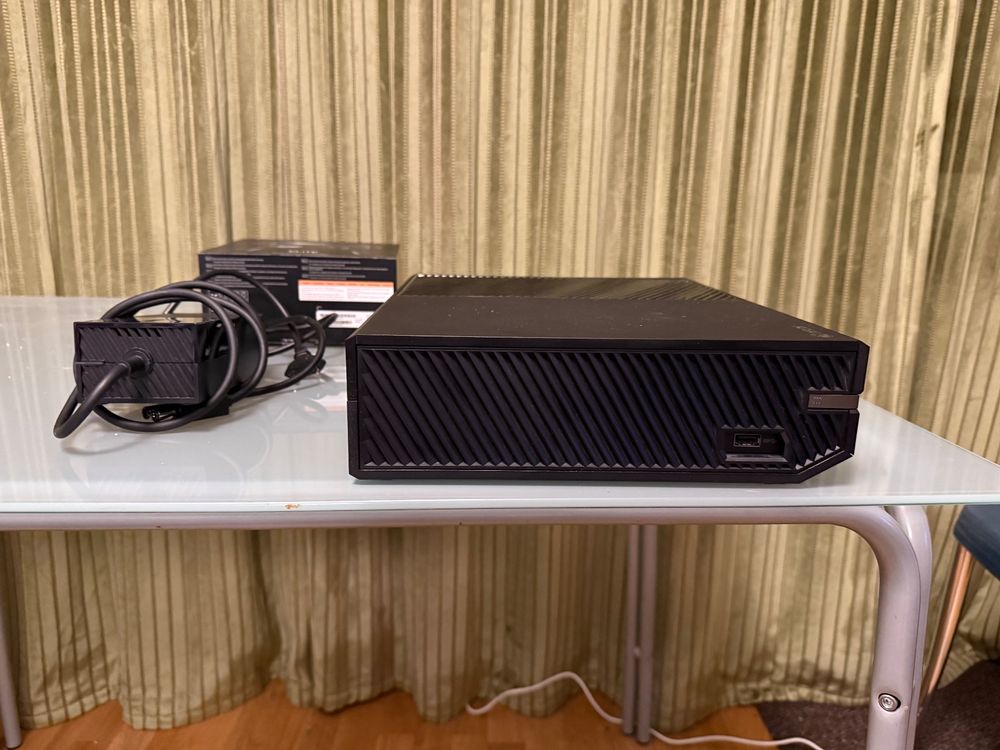 Xbox One 1TB mit Elite Controller. (Gebraucht) in Oetwil am See für CHF ...