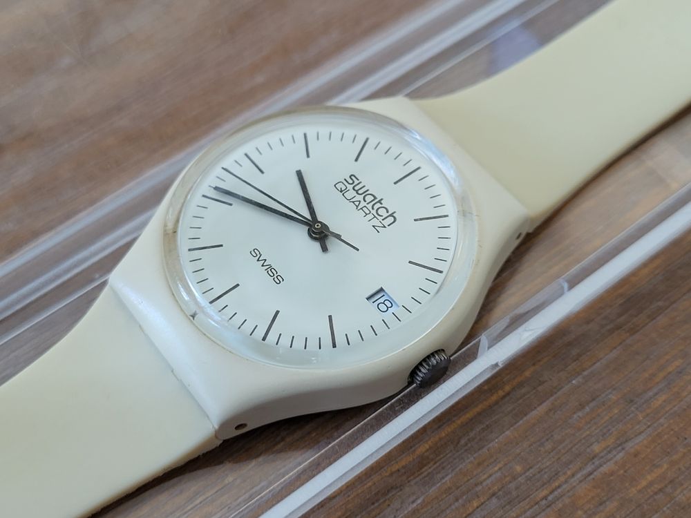 SWATCH GT403 NEU (Neu und originalverpackt) in Lommiswil für CHF 139 – mit Lieferung auf Ricardo ...