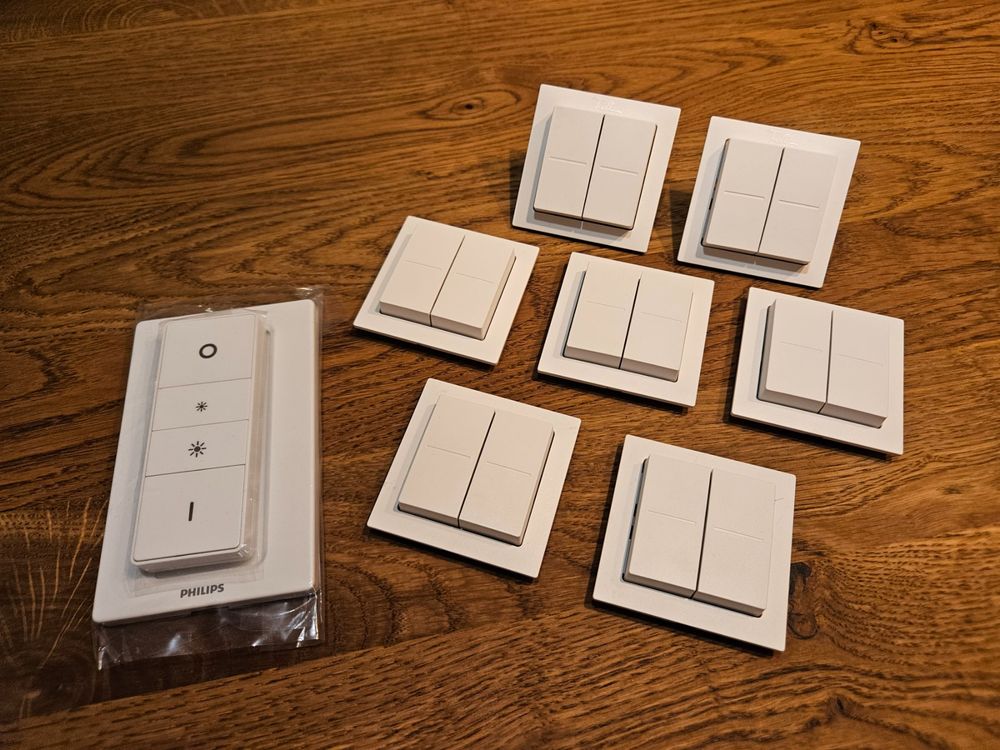 Feller Smart Light Controll Schalter für Philips Hue Systeme (Gebraucht ...