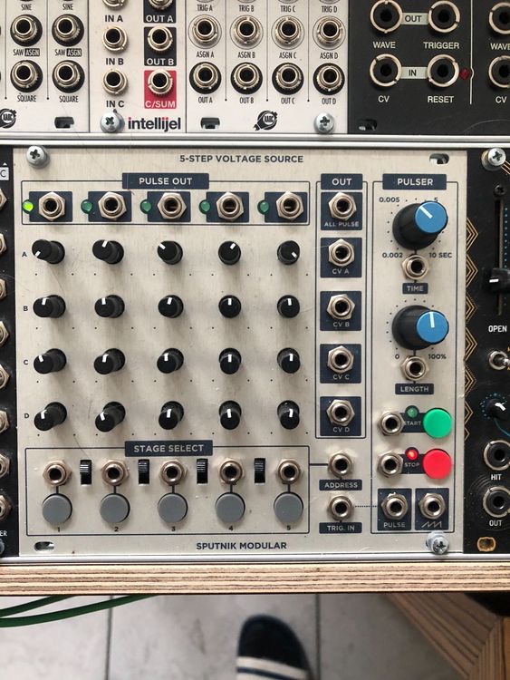 Sputnik 5 Step Voltage Source | Kaufen auf Ricardo