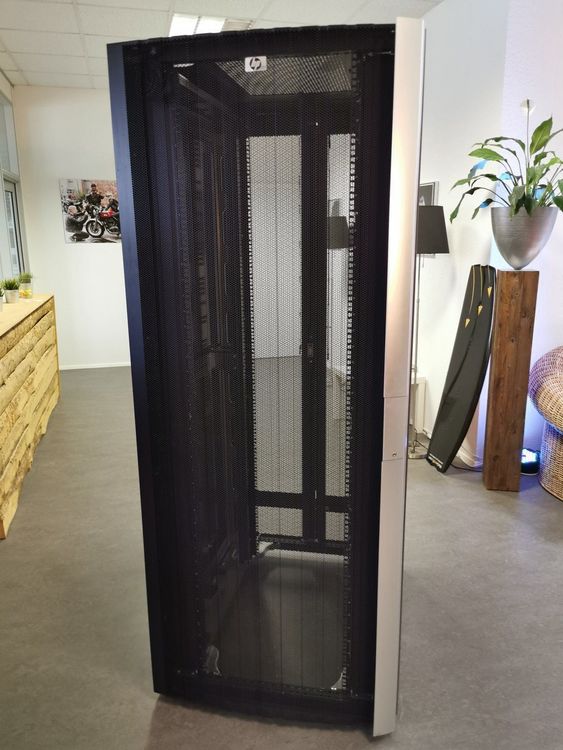 Serverschrank HPE 42HE Rack (Gebraucht) in Riniken für CHF 300 – nur ...