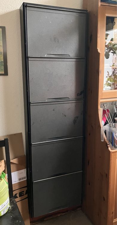 Schuhschrank, Hängeschuhschrank, Wandschuhschrank (Gebraucht) in Basel für CHF 6 – nur Abholung ...