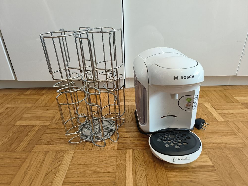 Machine à café Bosch et porte-capsules | Kaufen auf Ricardo