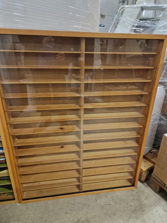 Hänge Vitrine aus Holz Für Modelleisenbahn /Modell Autos (Gebraucht) in ...