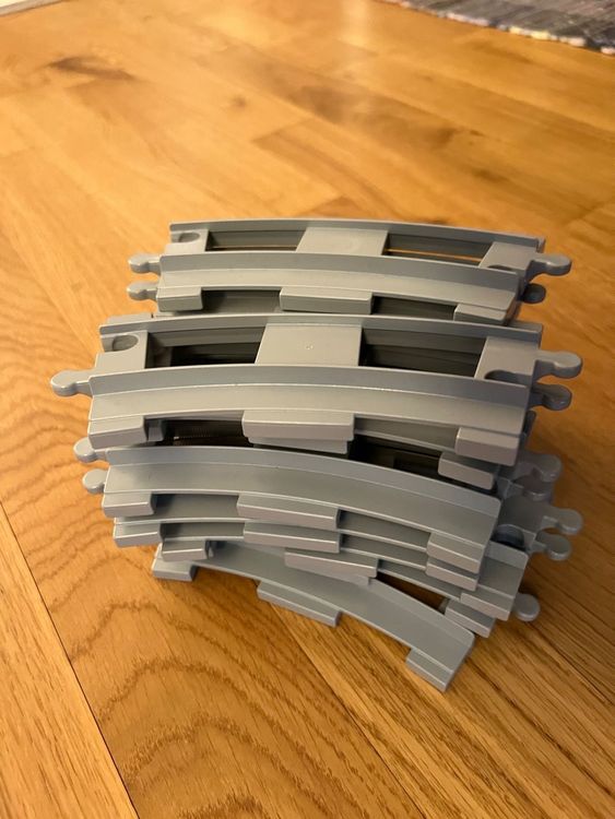 Duplo Zug Schienen, Kurven 14 Stk. (Gebraucht) in Thun für CHF 15 – mit Lieferung auf Ricardo kaufen