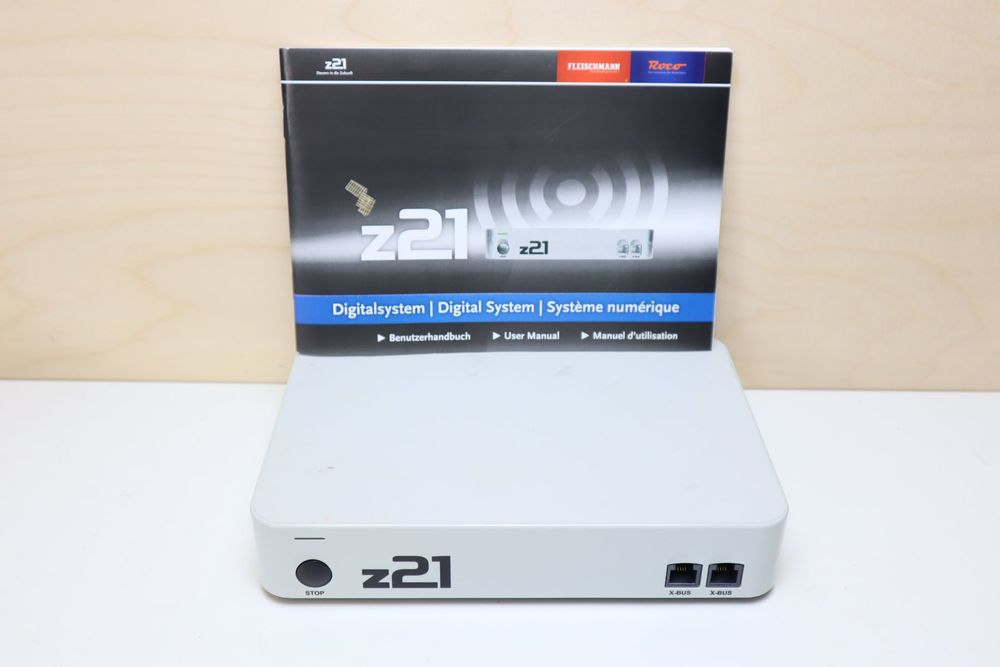Roco Profi Digital Zentrale Z21 + Lok Handy - Jahr 2020 (Gebraucht) in ...