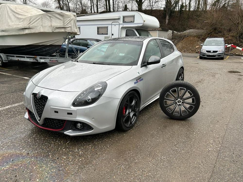 Alfa Romeo Giulietta 2017/ Veloce 241 Ps/Automat (Gebraucht) in ...