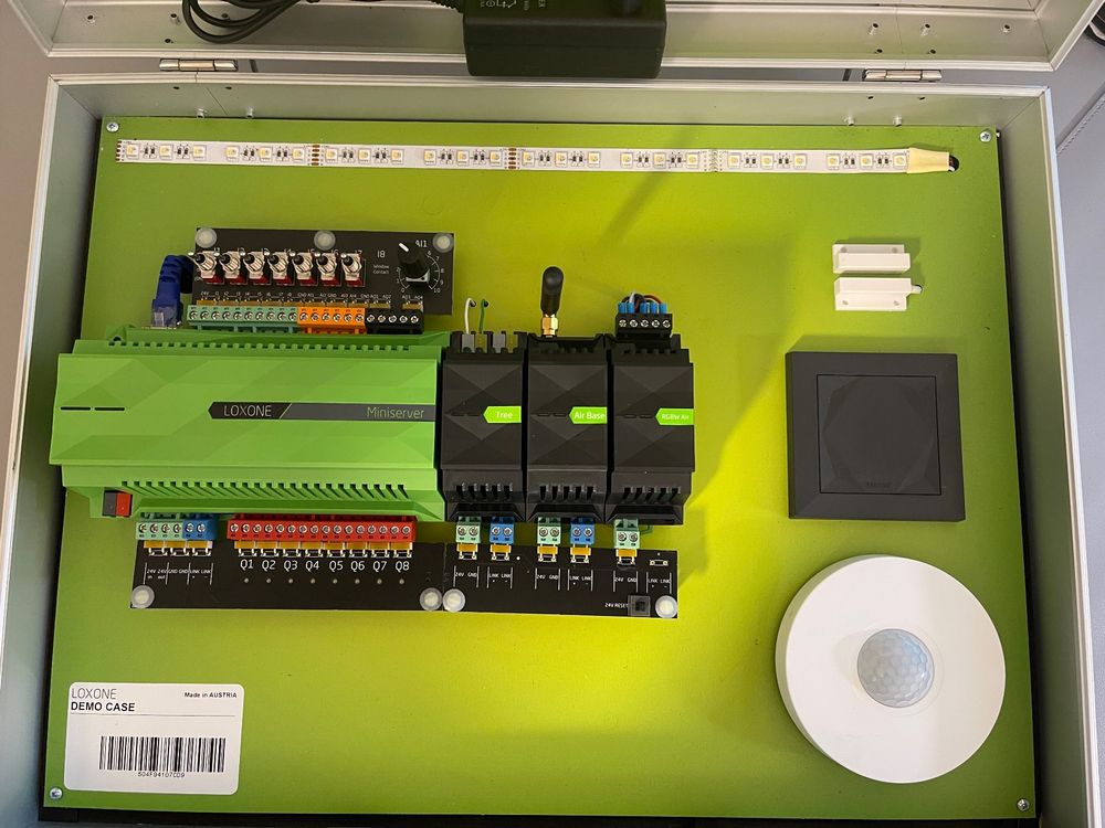LOXONE Musterkoffer Tree - Demo Case Hausautomation NEU (Neu (gemäss ...