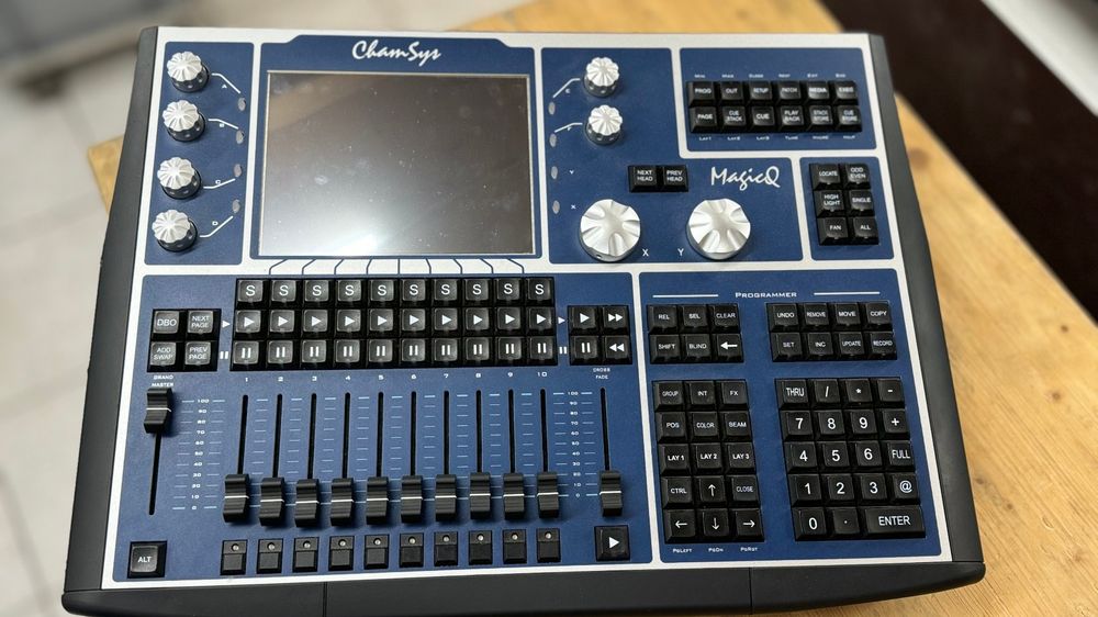 Lichtmischpult Chamsys MagicQ Compact MQ40 (Gebraucht) in für CHF 1690 ...
