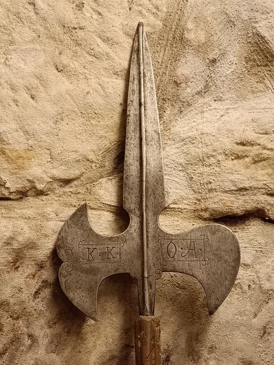 Antike Hellebarde - 1800 (Gebraucht) in Hochfelden für CHF 285 – mit ...