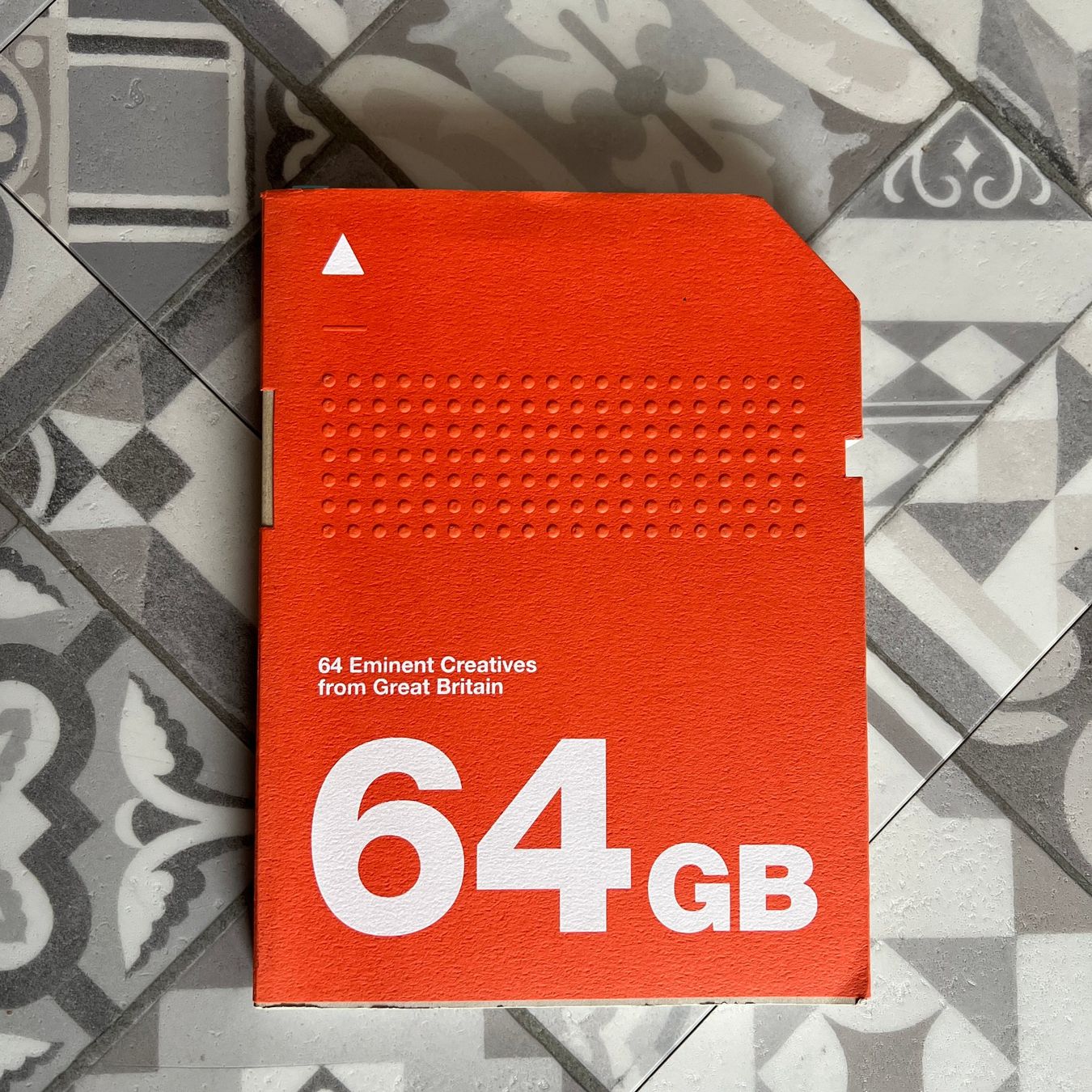 Graphic design - 64 GB, Bright New Creatives from GB (D'occasion) à ...