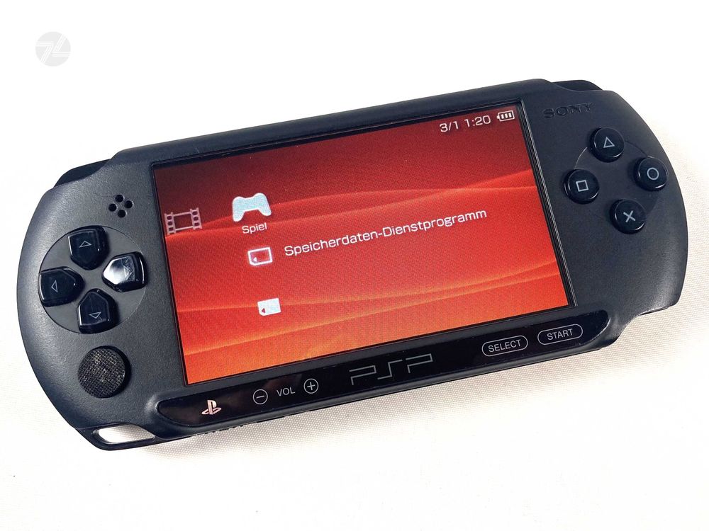 Sony PSP E-1004 Handheld Konsole PlayStation + Ladekabel (Gebraucht) in Wetzikon ZH für CHF 100 ...