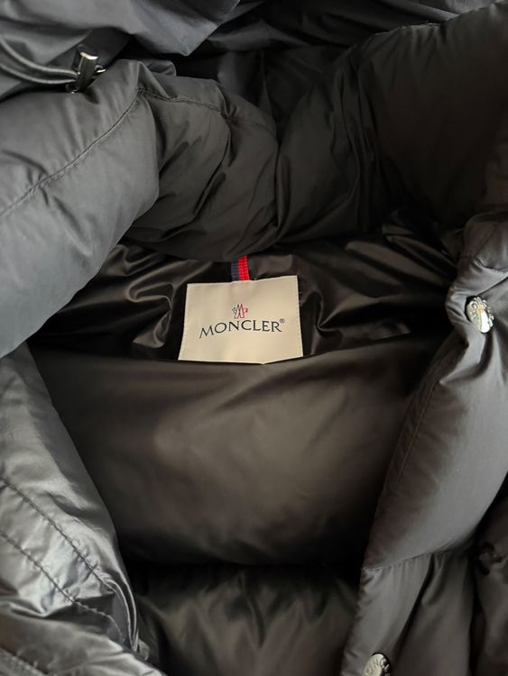 Moncler Hanoverian Long Parka - wie neu ab 1.— (Gebraucht) in Forch für ...