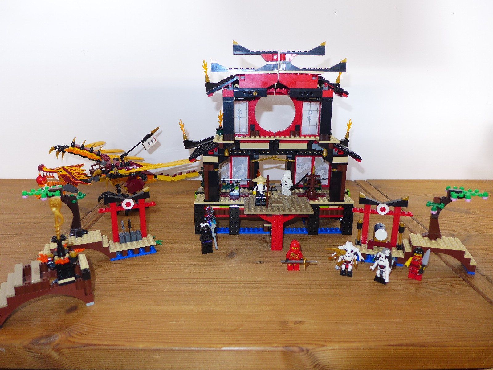 Lego Set 2507 Fire Temple (Gebraucht) in Laupen ZH für CHF 280 – nur ...