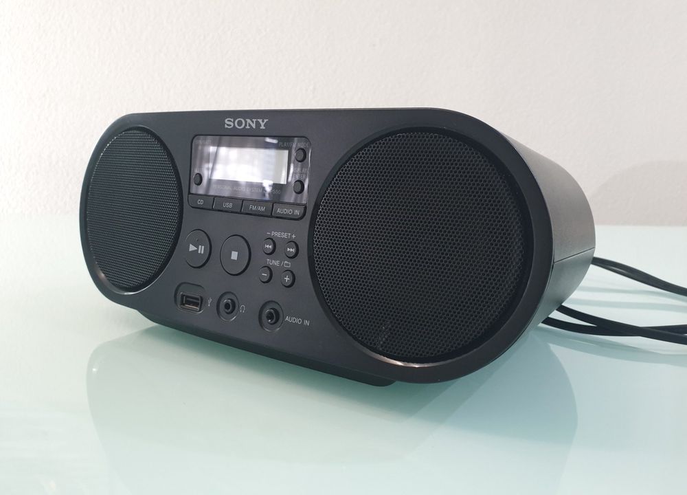 Sony ZS-PS50 CD-Boombox FM Radio USB (Gebraucht) in Oetwil an der Limmat für CHF 50 – mit ...