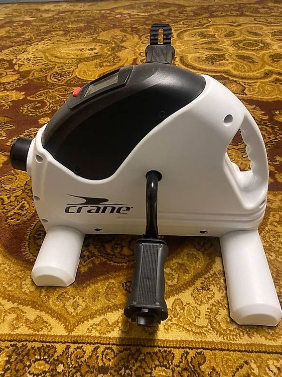 Mini Hometrainer Fitnessgerät Arm und Bein Pedal mit Display (Gebraucht ...