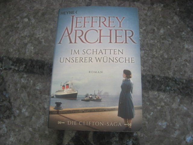 Im Schatten unserer Wünsche von Jeffrey Archer (Gebraucht) in reitnau für CHF 1 – nur Abholung ...