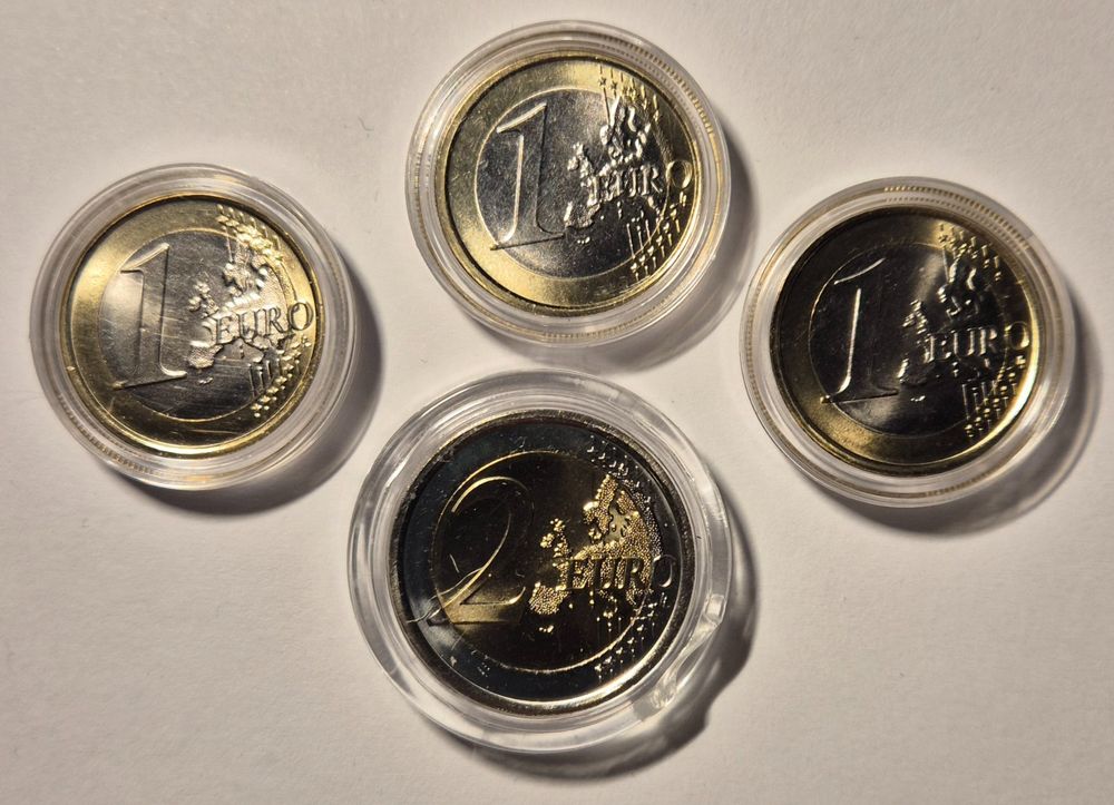 3 x 1 Euro San Marino 2009, 2010, 2009 1 x 2 Euro 2015 (Neu (gemäss ...